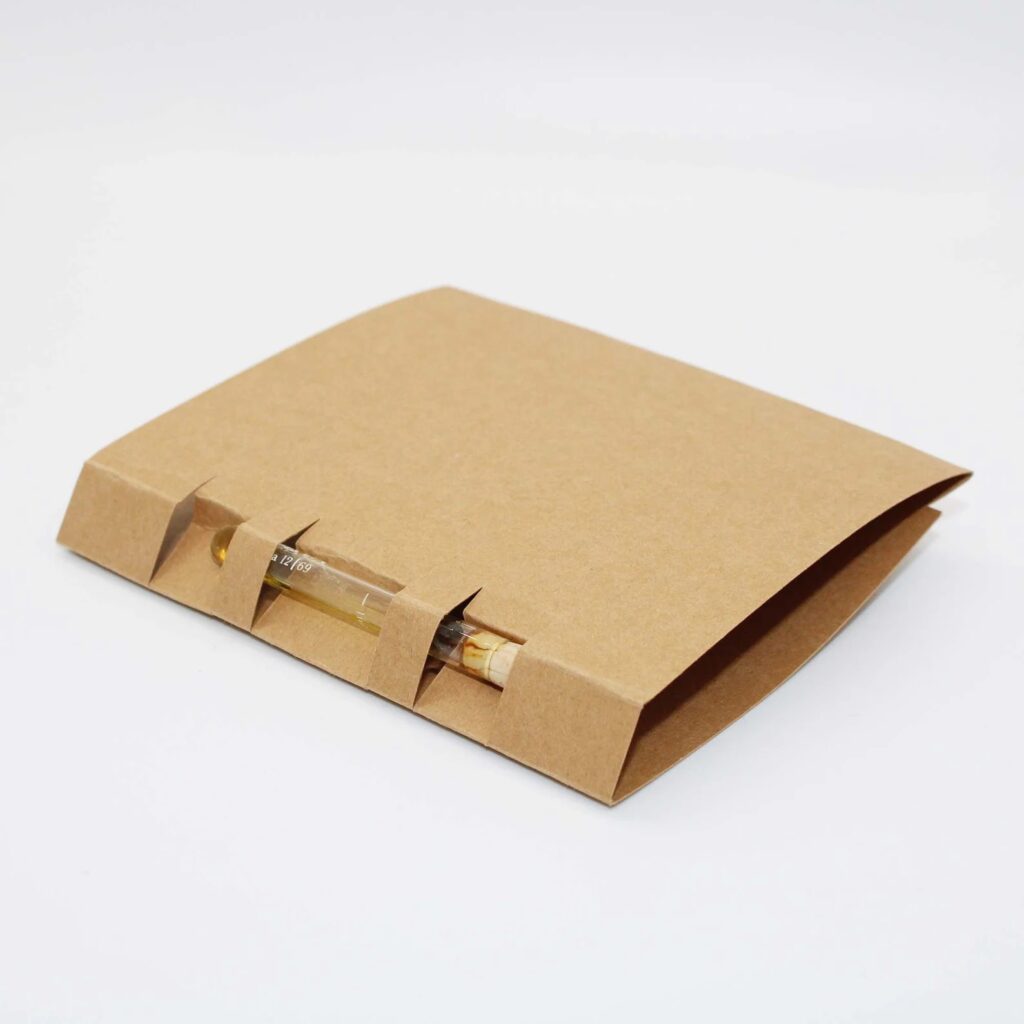 Customized Perfume Sample Cards | 100 Pieces – UX BOXES®