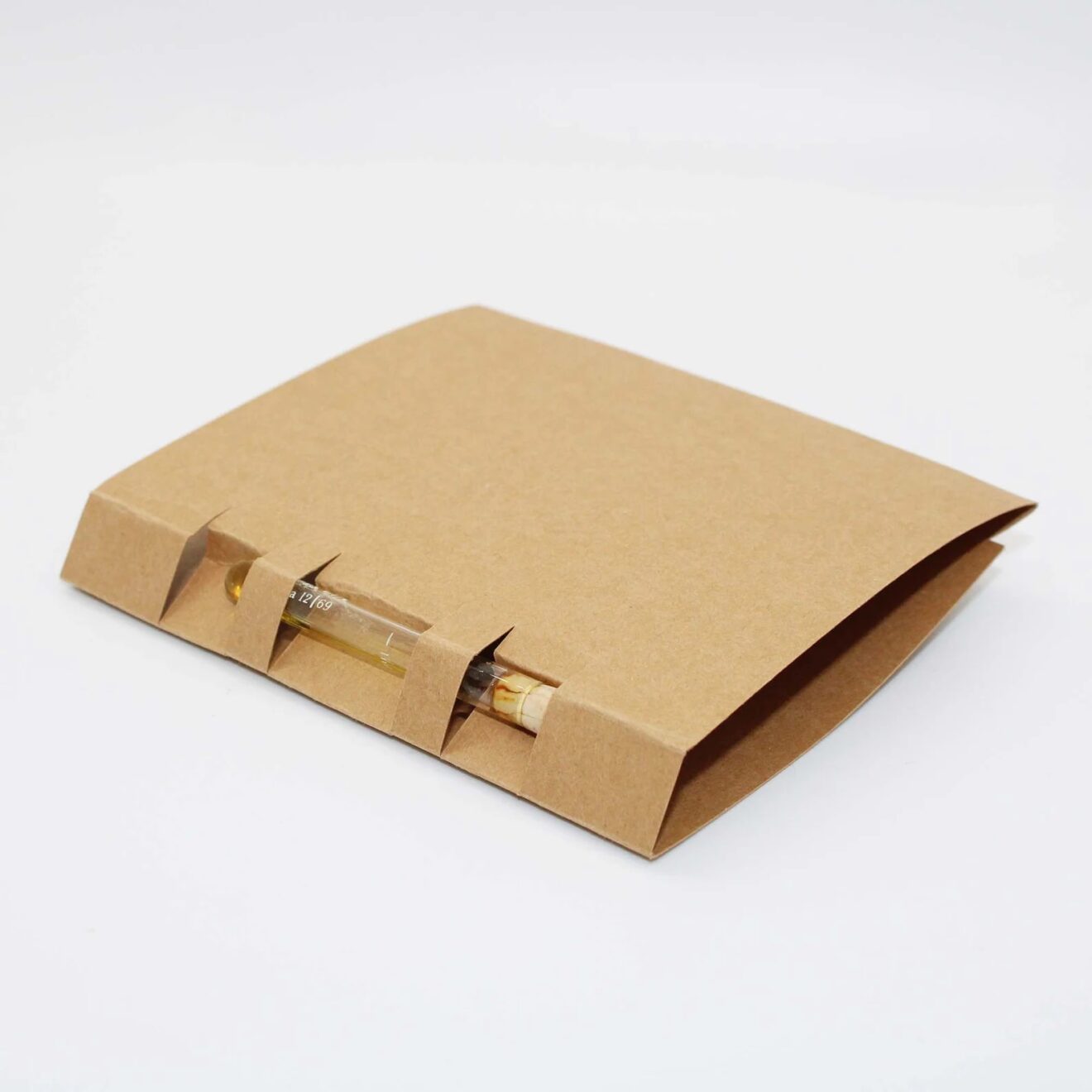 Customized Perfume Sample Cards | 100 Pieces – UX BOXES®